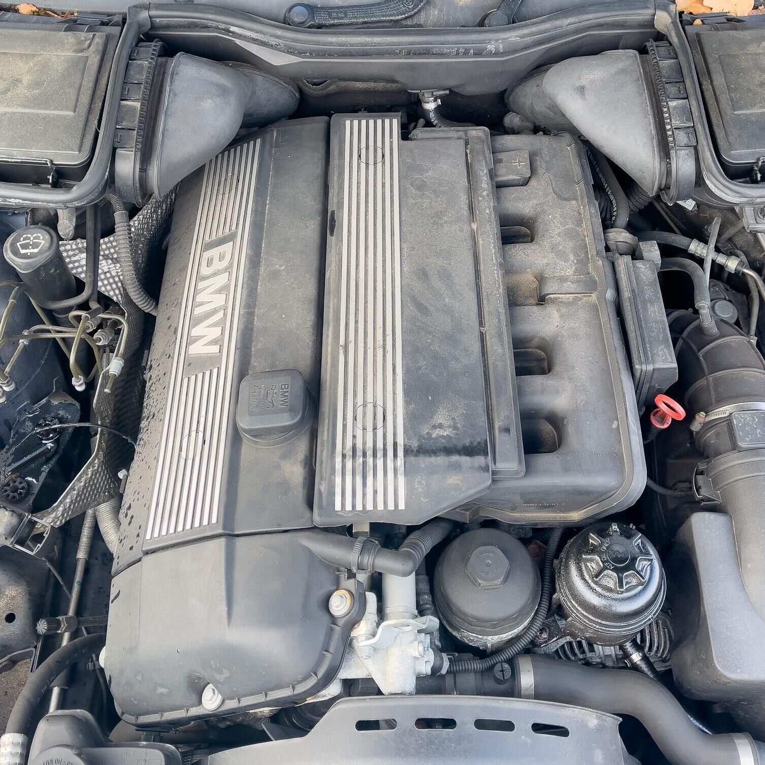BMW 5 Series - E39 530i M Sport 2001 - M54 Engine - Automatic - Quarry ...